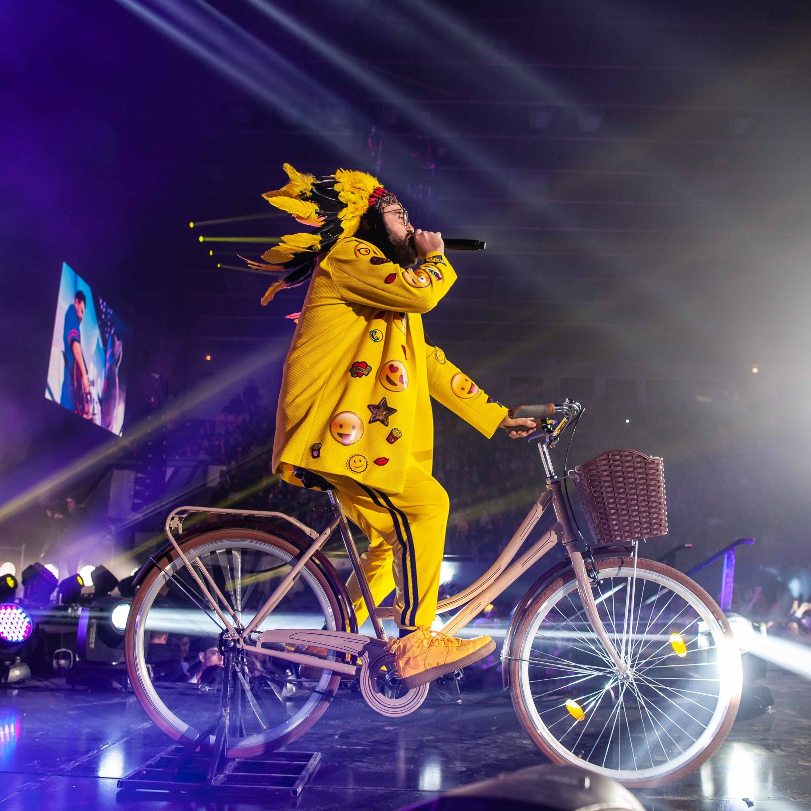 About DZIDZIO - Dzidzio